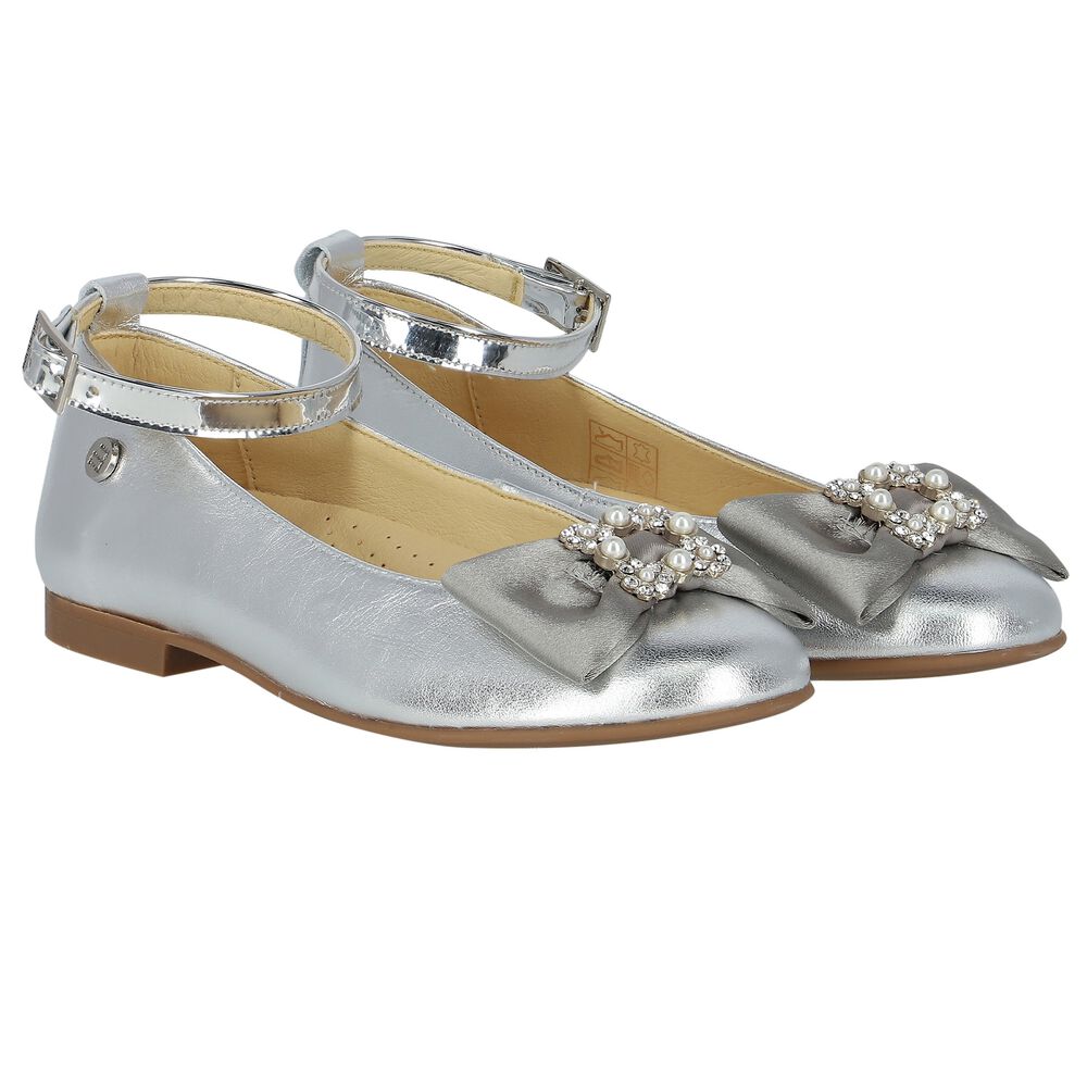 Andanines Girls Silver Ballerina Bow Shoes | Junior Couture UAE